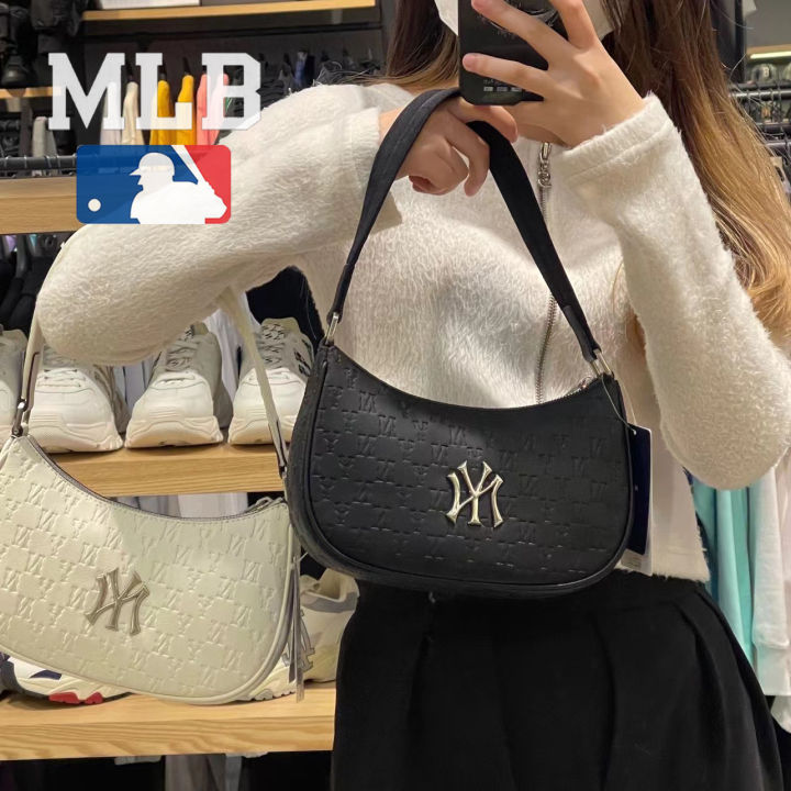 จัดส่งจากกรุงเทพ แท้ MLB bag NY handbag PU กระเป๋าสะพายไหล่ Underarm ...