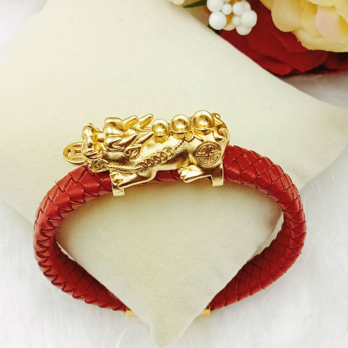 JIJD CW78 สร้อยข้อมือหนัง ลายปี่เซียะ นำโชค เสริมมงคล ฮวงจุ้ย โชคลาภ ...