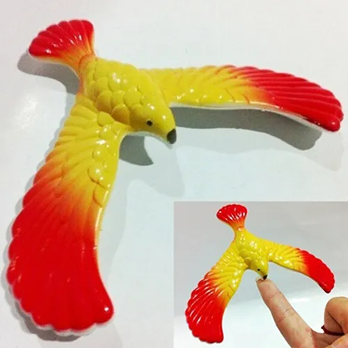 1pc Funny Plastic Nature Gravity Pyramid Balance Bird Eagle Toy ...