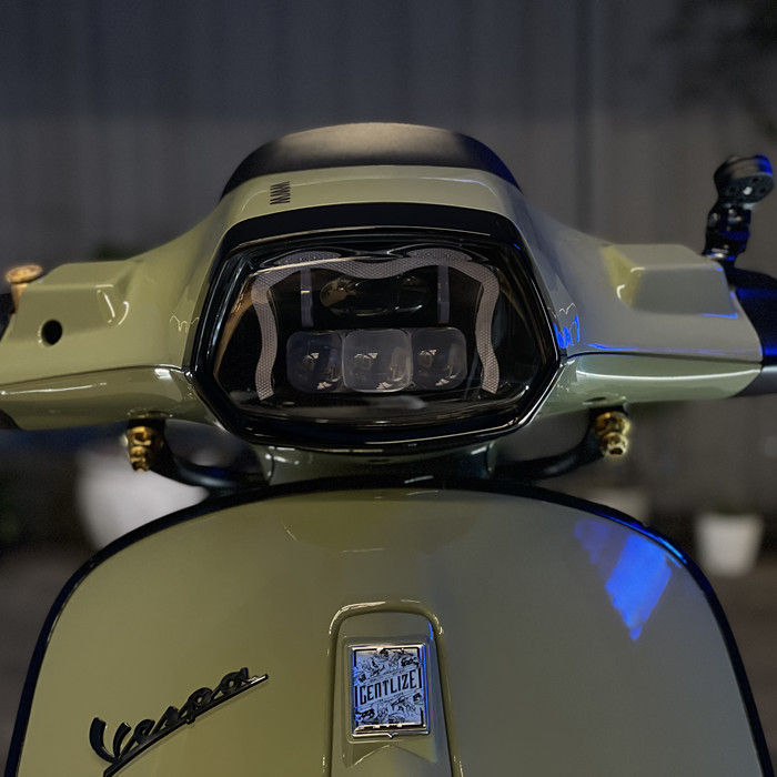 Piaggio VESPA refitted the new spring sprint 150 lens lightning ...