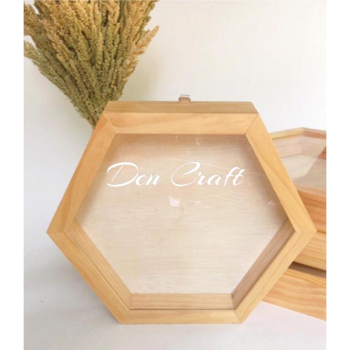 Pigura 25 / Figura / Frame / Bingkai Kayu 3D Hexagon Diameter 25 cm Kaca Acrylic Anti Pecah ...