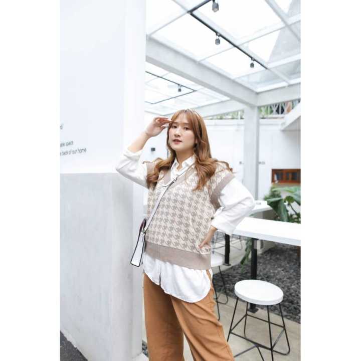 JENNIE VEST KNIT | ROMPI WANITA KOREAN STYLE | ROMPI HOUNDSTOOTH WANITA TERBARU KEKINIAN | VEST ...