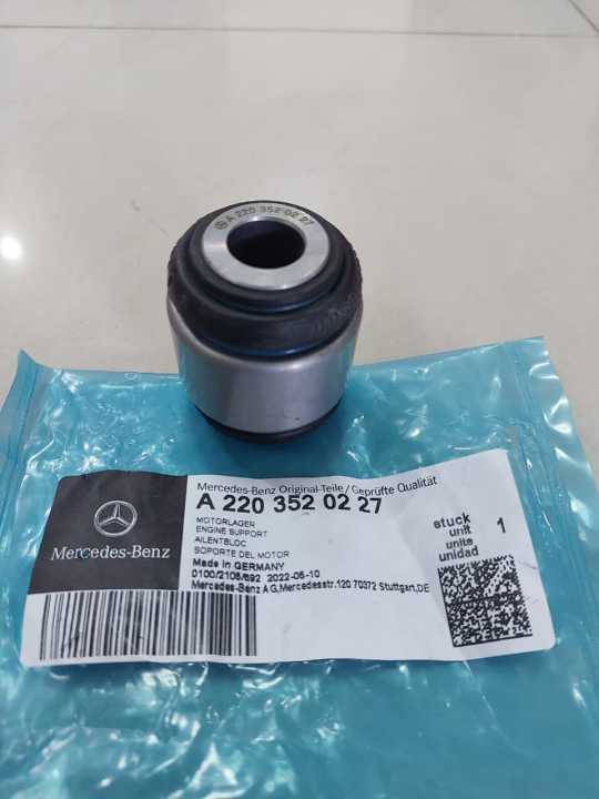 2203520227 2043520027 REAR KNUCKLE ARM BUSH MERCEDES W201 W202 W203 ...