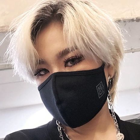 NEQI หน้ากากอนามัย/หน้ากากผ้า หนา 3 ชั้น NEQI - face Mask (สีดำ) size M ...