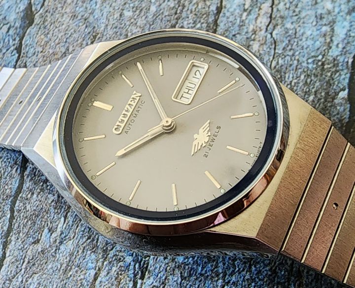 Citizen automatic caliber 8200 จากปี 1970 สภาพสวยมาก หน้าปัดสีเทา ...