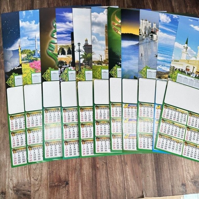 Poster Kalender Tahun 2025 NEW | Lazada Indonesia