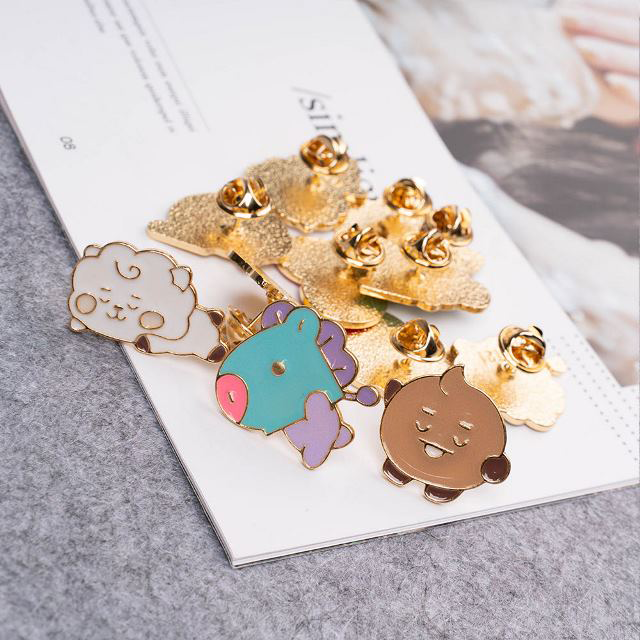 BTS BT21 Character Metal Badge Set ( 2pcs ) Kpop Cute Cartoon Pin ...
