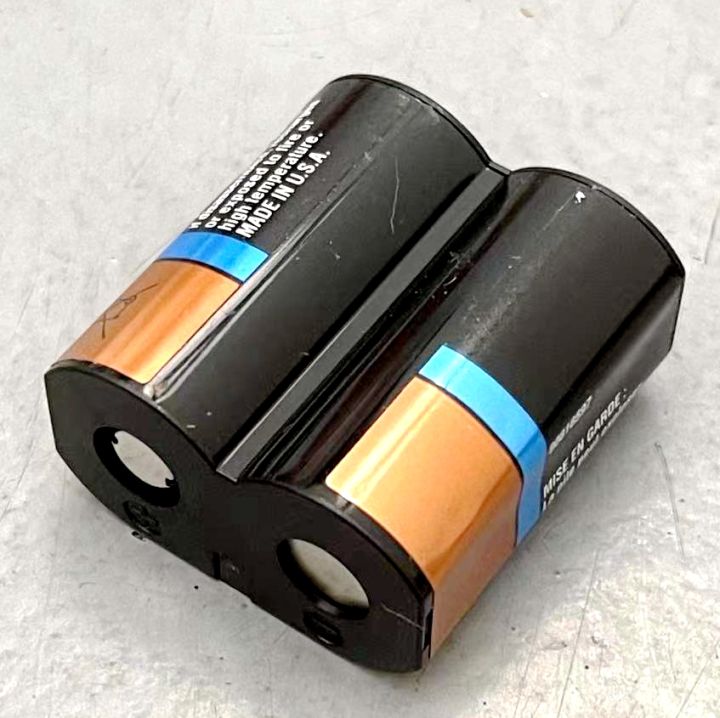"Crown Lele" authentic Duracell CR-P2 camera lithium battery (6V ...
