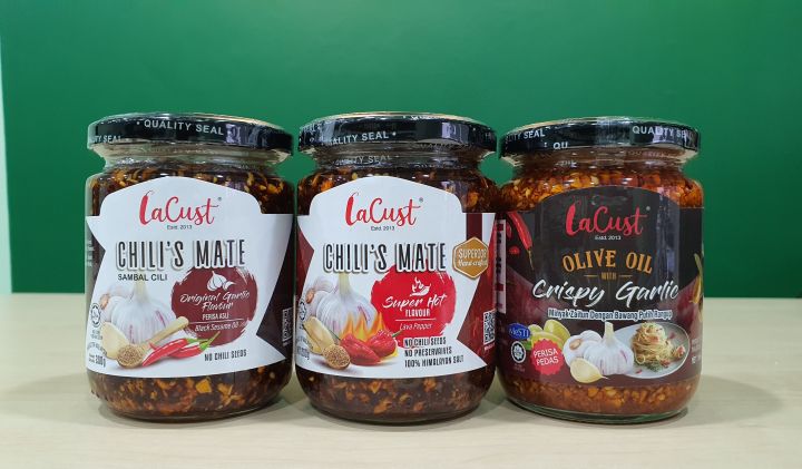 La Cust Chili's Mate Sambal Crispy (HALAL) Original Garlic/ Spicy ...