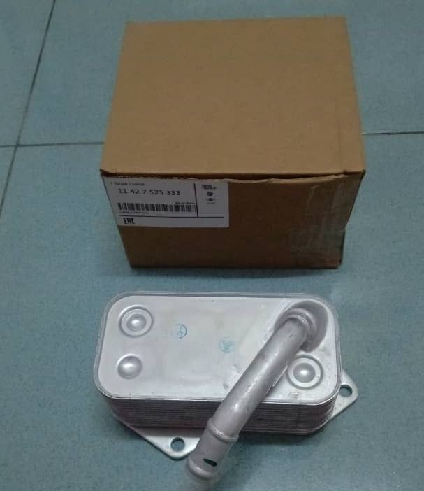 11427525333 ENGINE OIL COOLER BMW N52 N20 N53 N54 E81 E87 F20 F21 E90 ...
