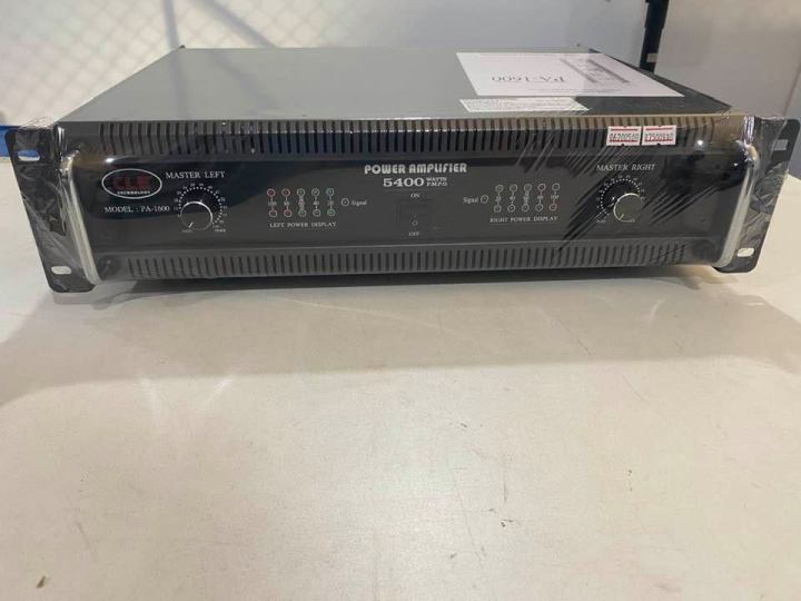 เครื่องขยายเสียง Power Amplifier CLE PA-1600 Power 5400 Watts PMPO ...