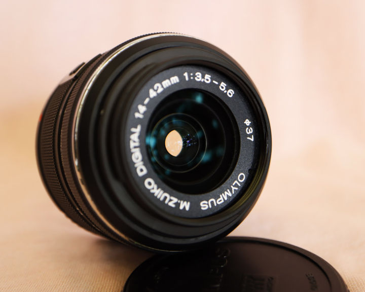 Olympus M.Zuiko Digital 14-42mm f3.5-5.6 II R เลนส์ซูมขนาดกะทัดรัด น้ำหนักเบา เพื่อการถ่ายภาพใน ...