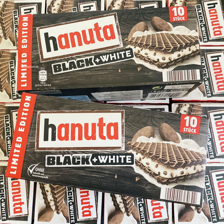 [พร้อมส่ง]Ferrero Hanuta Black & White Waffeln 10P การผสมระหว่างไส้ครีมนมเฮเซลนัทที่อร่อยกับชิ้ ...