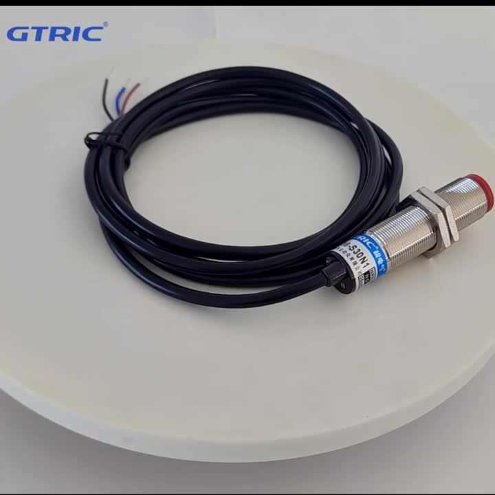 GTRIC Photoelectric Sensor Retro-reflective M18 Series 10-30V NPN PNP Visible Spot 2mm Sensing ...