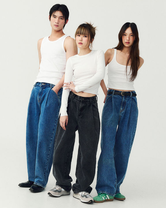OMG jeans กางเกงยีนส์ ทรงเท่ มี 2 สี 4 ไซส์ จาก on.and.on | Lazada.co.th