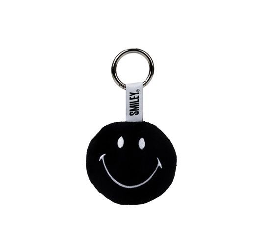 BLACK AND WHITE SMILEY® FACE KEYRING | Lazada.co.th