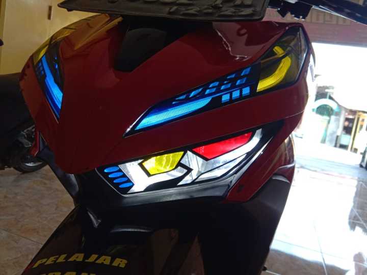 Stiker sticker lampu vario 2018/2020 lamborgini + alis mix warna ...