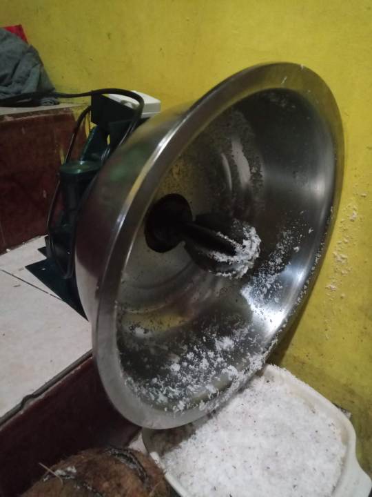 PANG KAYOD NG NIYOG / PORTABLE COCONUT GRATER 0.5HP C.O.D. | Lazada PH