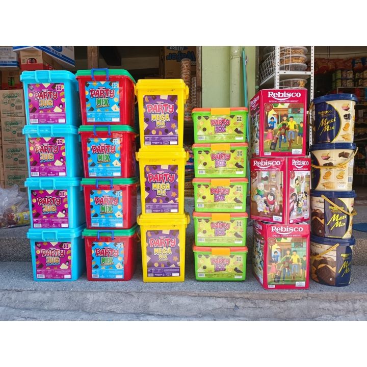 REBISCO BISCUITS IN CAN. MAXI MIX. PARTY BOX. PARTY MIX. PARTY MEGA MIX ...