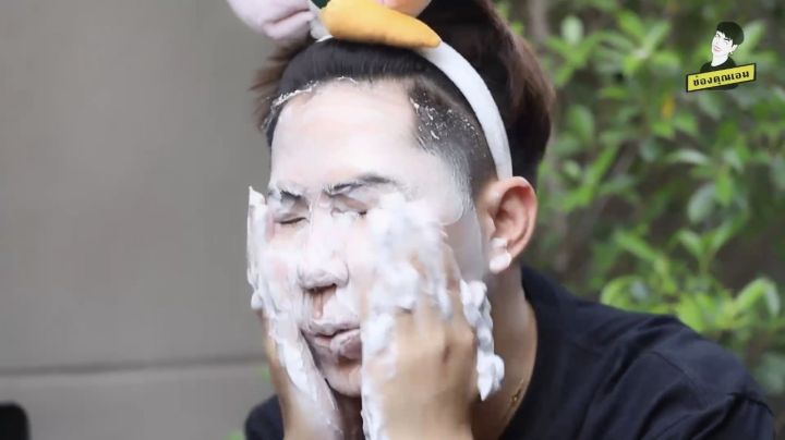 โปร 3 ก้อน สบู่ลดสิว BlackC Premium Vitamin C Plus Soap | Lazada.co.th