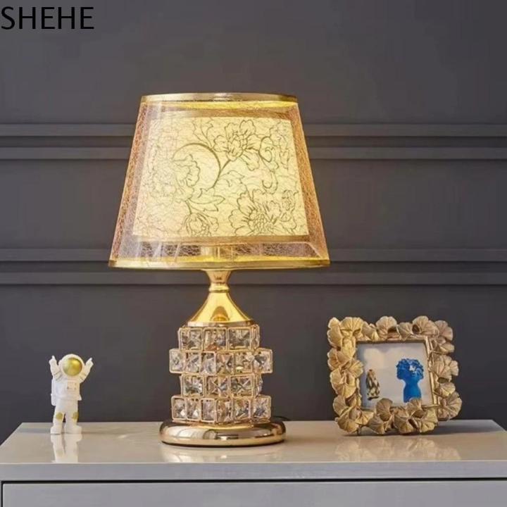 SHEHE โรแมนติก โคมไฟคริสตัลทรงลูกบาศก์ยุโรป อบอุ่น ทันสมัย โคมไฟโต๊ะทรง ...