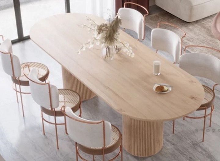 [PRE-ORDER] SM light luxury solid wood oval dining Table, pine tree ...