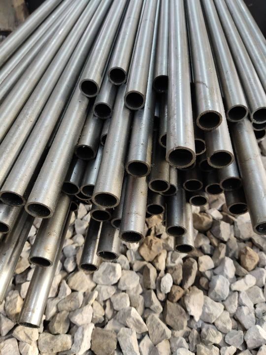 Seamless precision carbon steel pipe hollow round pipe internal and ...