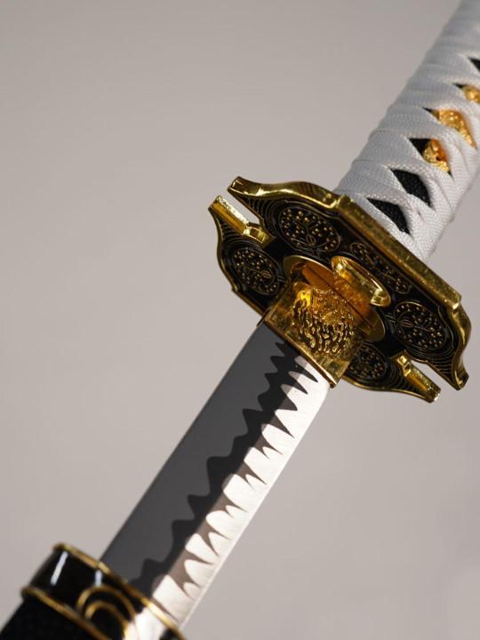 HCMY Devil May Cry 5 Virgil Devil's Knife Dante 1: 1 Around the wooden ...