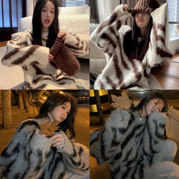 ☁️ เสื้อไหมพรมคอกลม แขนยาวลายม้าลาย กันหนาว สินค้าพร้อมส่ง ( CZ391 )-C ...