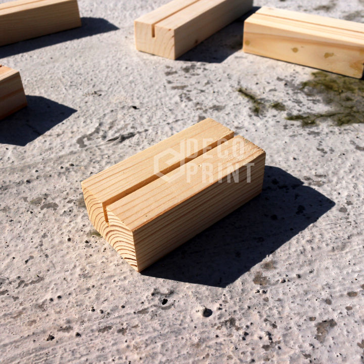 Stand Akrilik Kayu 8cm Dudukan Akrilik Stand Kayu Jati Belanda Dudukan ...