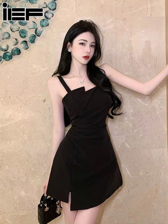 IEF กระโปรงสายเอี๊ยม2023ผู้หญิงชุดสีดำไฮเอนด์แบบใหม่ของพี่สาวราชวงศ์ Cewek Seksi ไม่สม่ำเสมอ ...