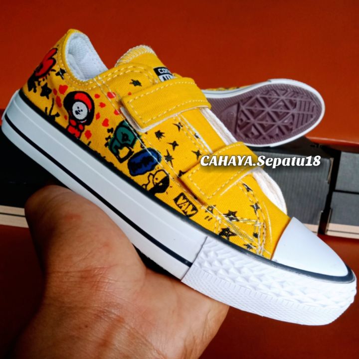 Sepatu Anak Karakter BTS BT21 Velcro Sepatu Sneakers Kids & Junior ...