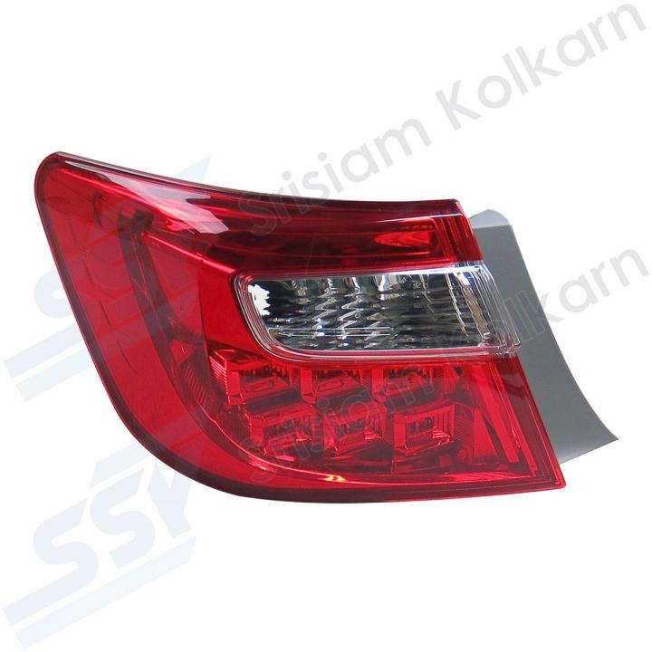 TOYOTA ไฟท้าย CAMRY13_ASV50 แท้ห้าง LH ( 81561-06540 )(ซ้าย) (1ชิ้น ...