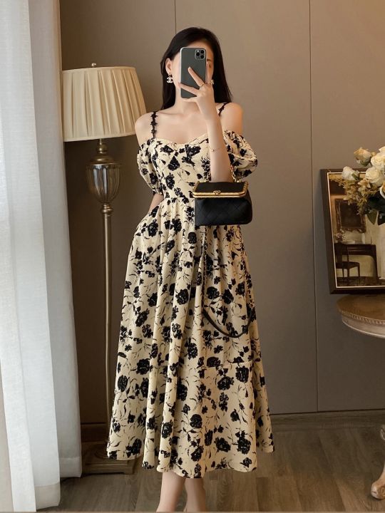 Mizee Vintage Floral Back Shirred Embroidered Lace Shoulder Strap ...