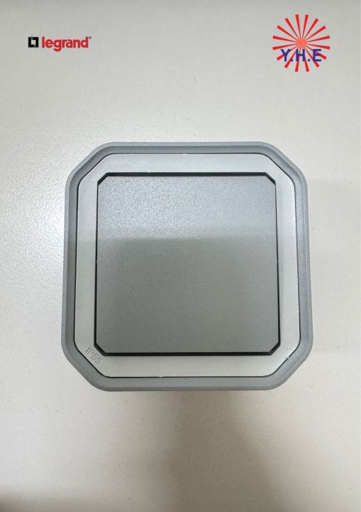 Legrand 069711 1g 2w Weatherproof Switch IP55 / Legrand 069715 2g 2w ...