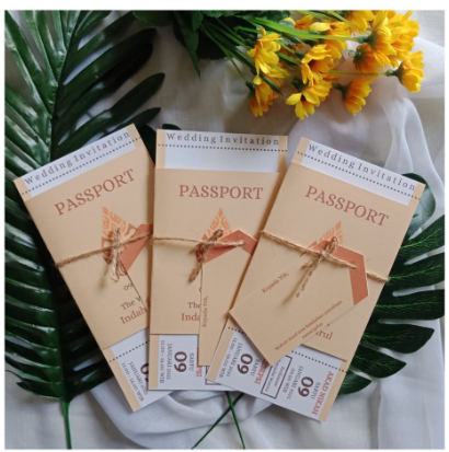 Undangan Pernikahan Passport Cream Pakai Foto | Lazada Indonesia