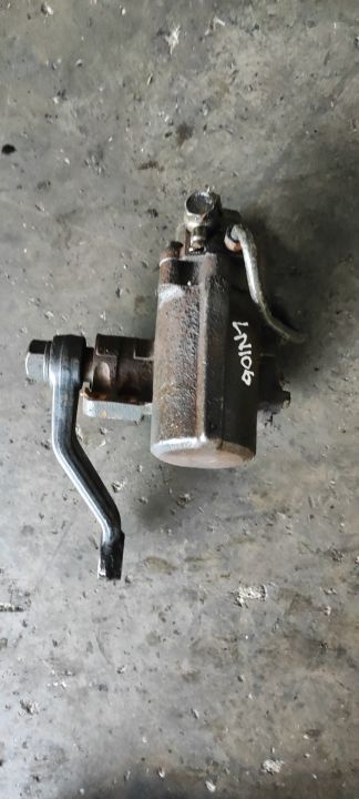 TOYOTA HILUX LN106 POWER STEERING BOX USED ORIGINAL AUTO PART GOOD ...
