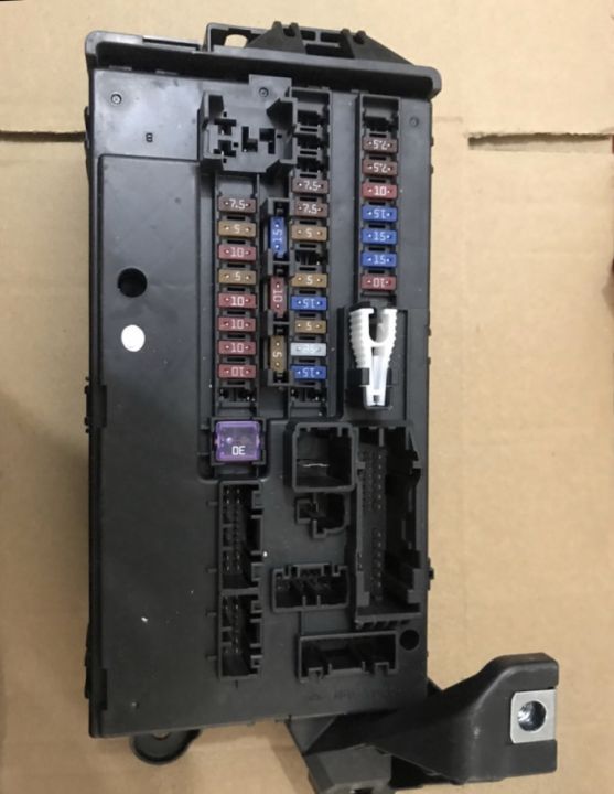 BCM Box Sekring Sigra Calya | Lazada Indonesia