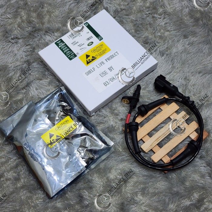 SPEED SENSOR ABS RPM BELAKANG EVOQUE RANGE ROVER LR066868 LR082224 ORI ...