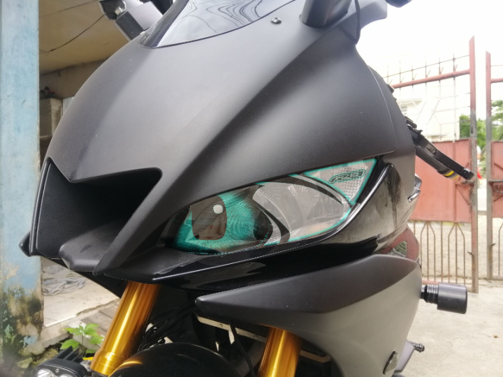 Winker Sticker Decal For Yamaha R3 V2 Ice Toothless Eye | Lazada PH