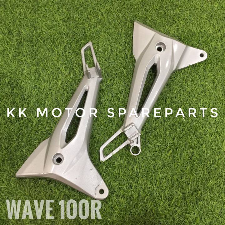 HONDA WAVE100R W100R REAR FOOTREST BRACKET SET LEFT & RIGHT KIRI KANAN ...