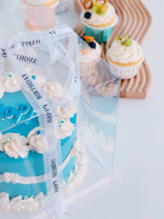 Transparent birthday cake box acrylic cake box cake box and cake board ...