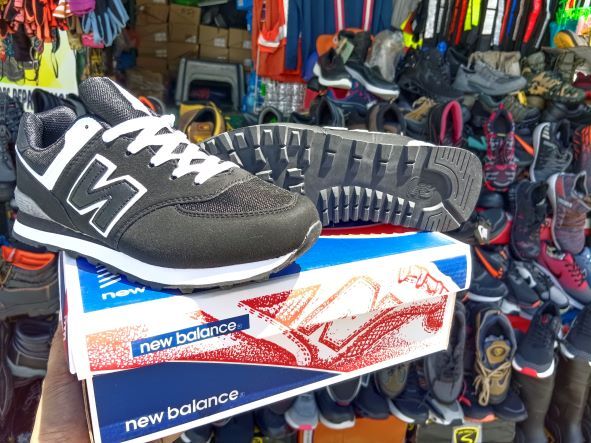 NEW SAFETY RUBBER SHOES WORKS SHOES LIGHTWEIGHT | Lazada PH