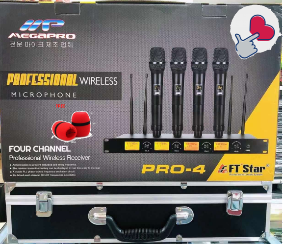 Megapro 4 Channel Professional UHF Wireless Microphone System with a ...