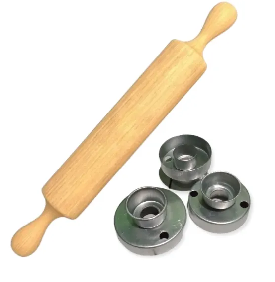 Roller perata adonan kue dengan Cetakan Kue Donat 3 ukuran bahan ...