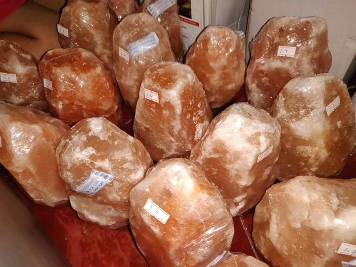 Himalayan salt Lamp (1kg-2kg) | Lazada PH