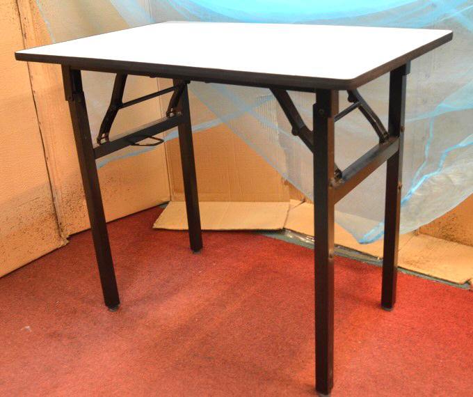 Banquet Table size 60W x 90L x 75H cm, Strong 32 x 32 mm foldable leg ...