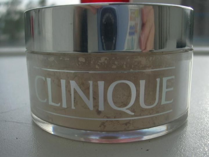 Clinique Blended Loose Setting Face Powder • 25g | Lazada Singapore