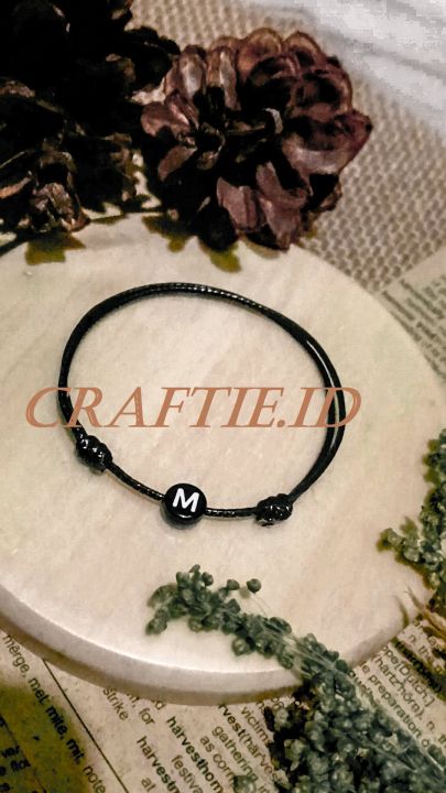 GELANG INISIAL BULAT PIPIH VINTAGE / INISIAL HURUF BULAT PIPIH ...