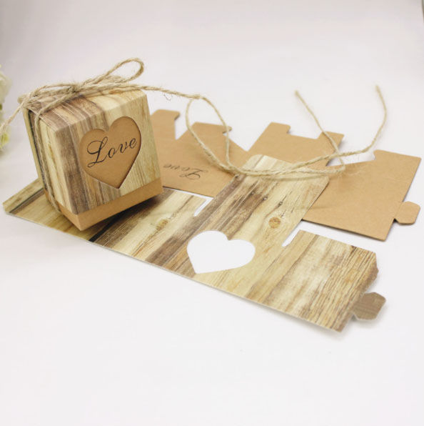 Heart-shaped kraft paper box small square box gift box love candy box ...